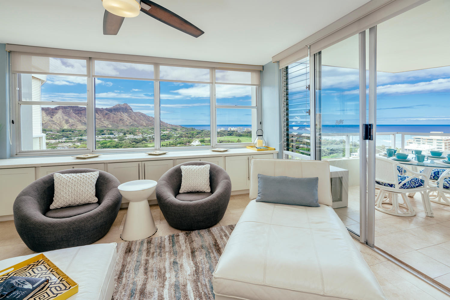Diamond Head Vista 2BDR Ocean View on the 28th Floor - ダイヤモンド ヘッド ビスタ 2 ...