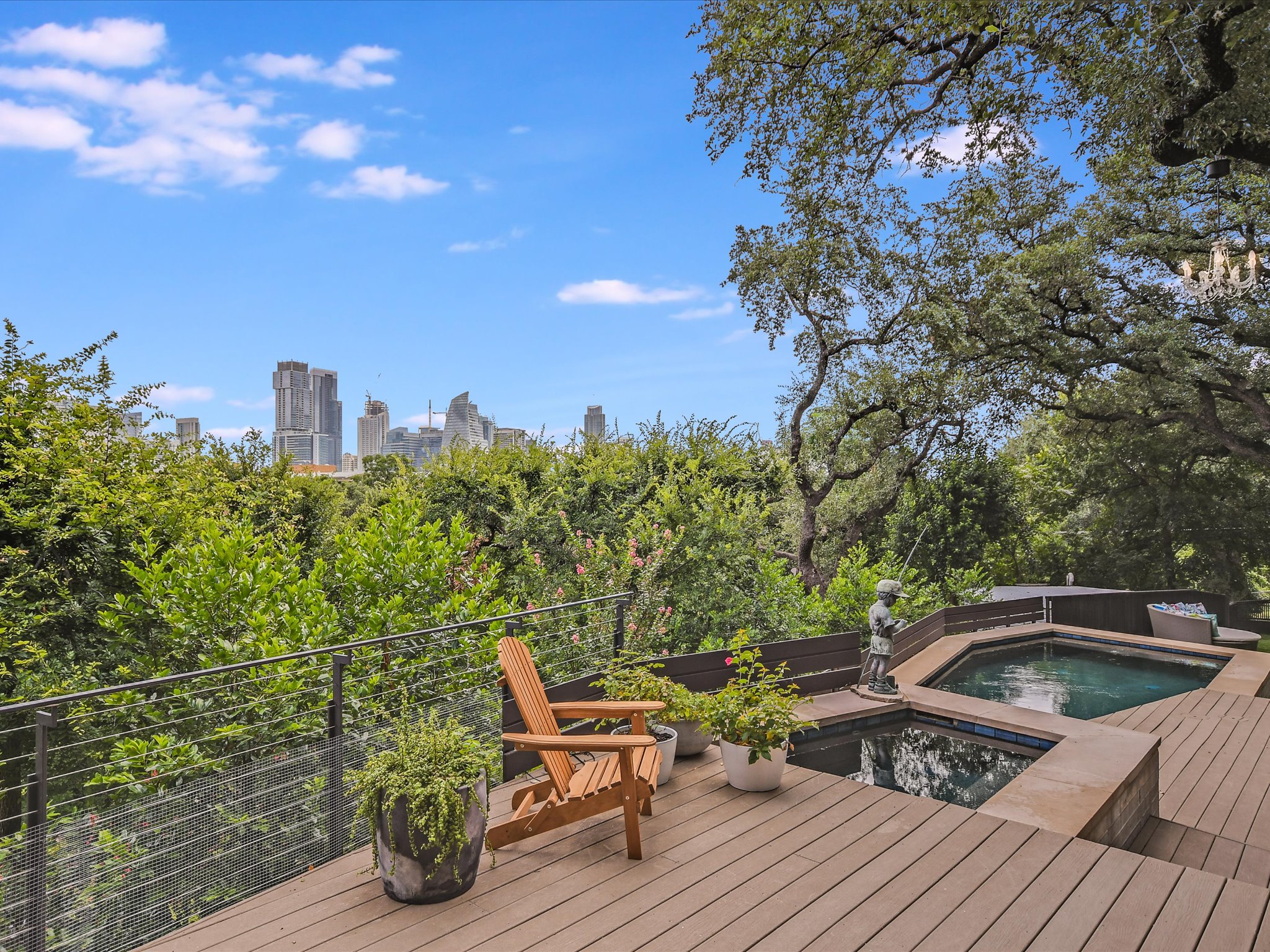 Above Austin Capitol View Estate - Austin, TX