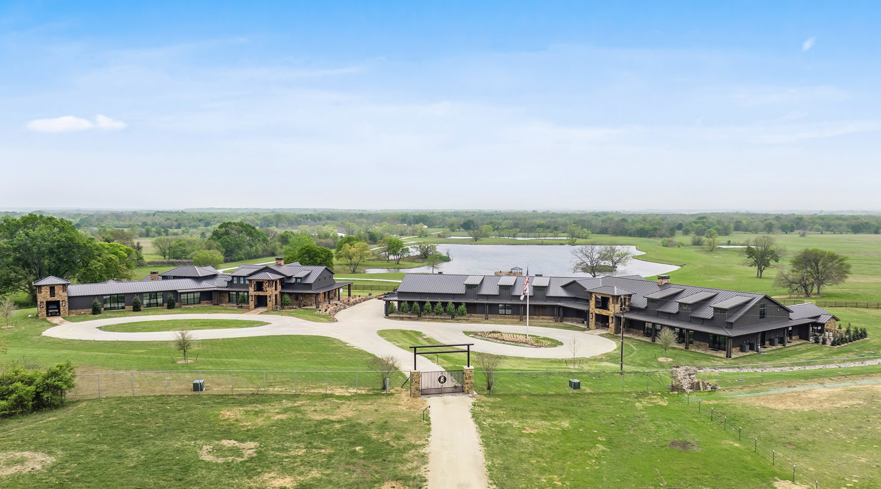Above Seven Points Ranch - 德克薩斯