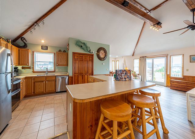 Blue Moon | Corolla Rentals | Outer Banks Rentals