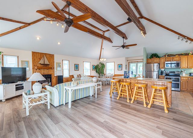 Blue Moon | Corolla Rentals | Outer Banks Rentals