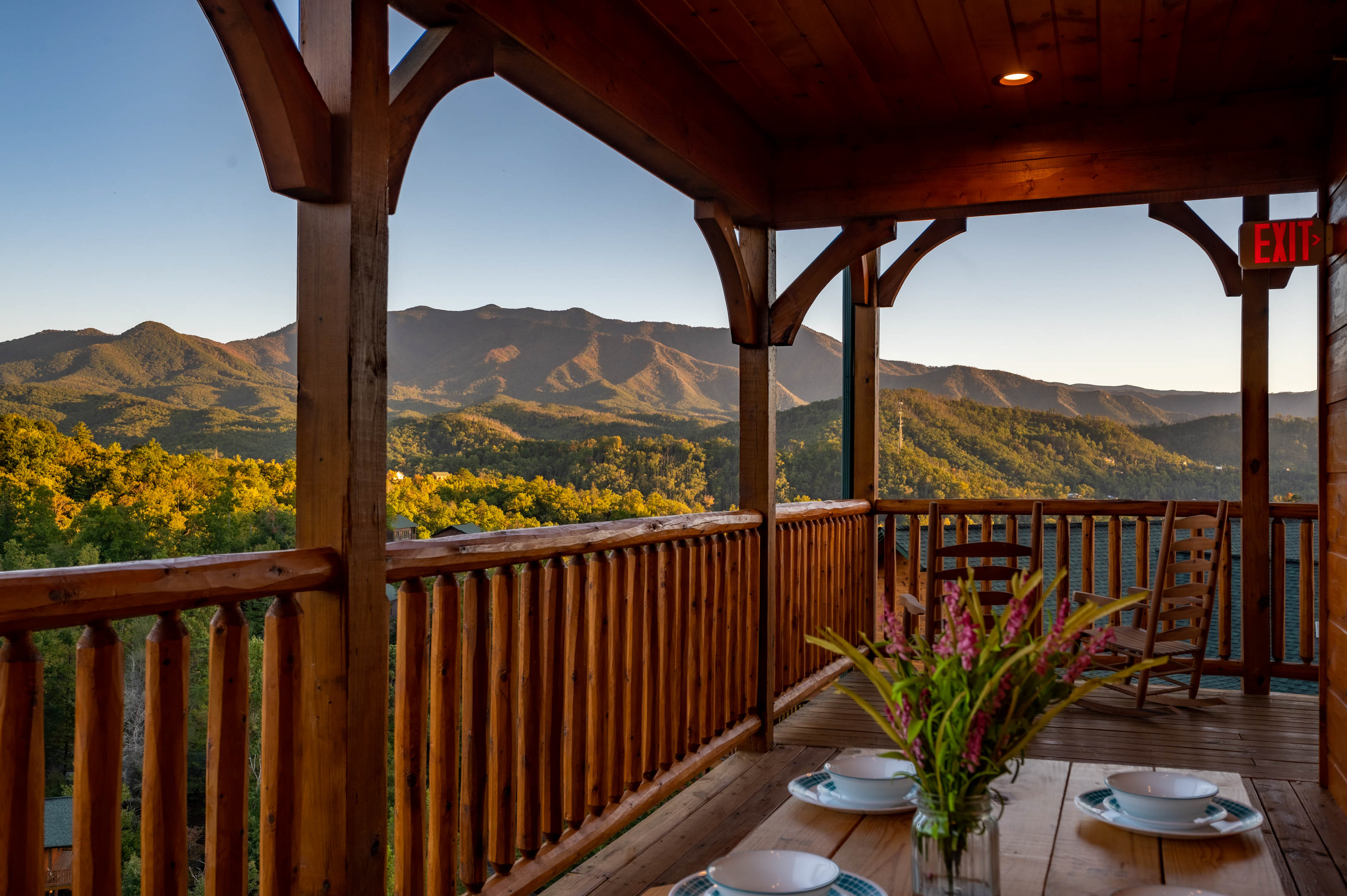 Heated Indoor Pool And Arcade Fun - Spacious Mountain Lodge Retreat - Gatlinburg, TN