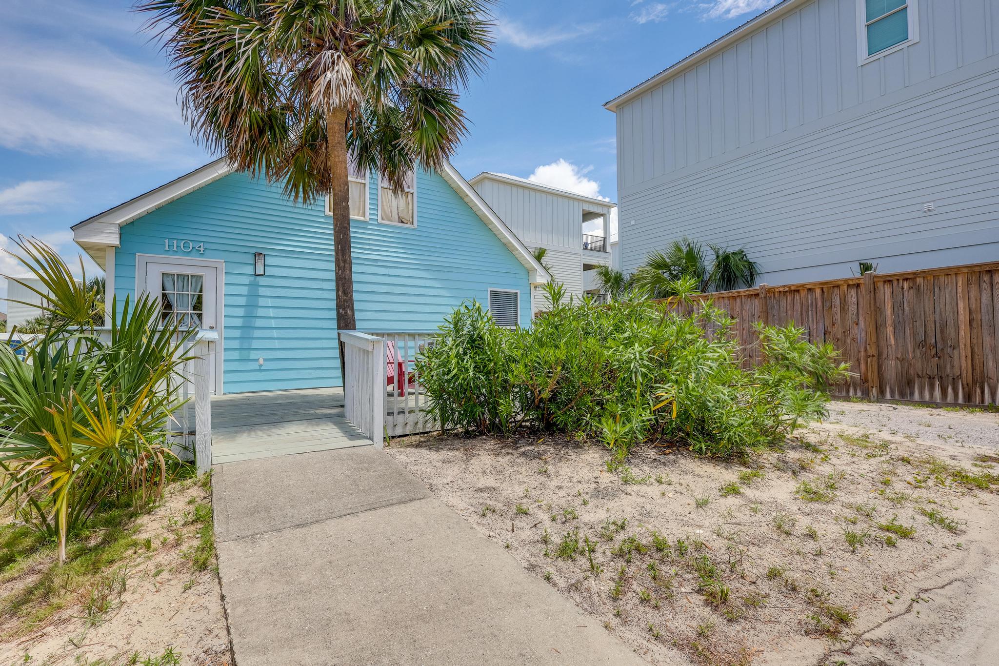 Cozy Cottage At The Beach 1104 - Gulf Shores, AL