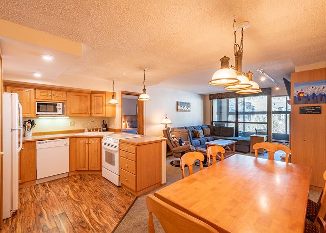 Center Village - Copper Mountain Lodging | Copper Vacations