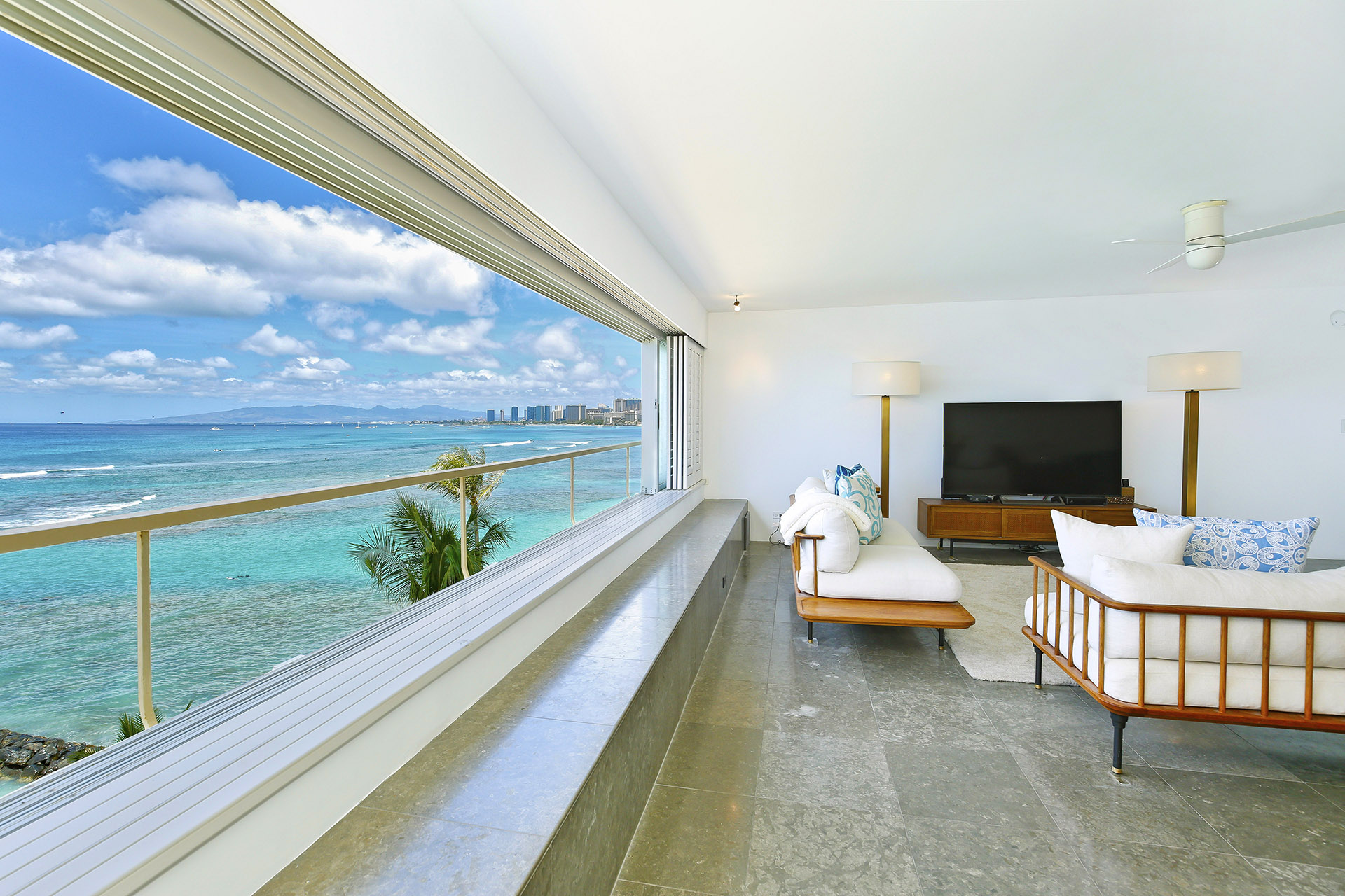Colony Surf #604 - Luxury panoramic Oceanfront Views on Oahu's Gold ...
