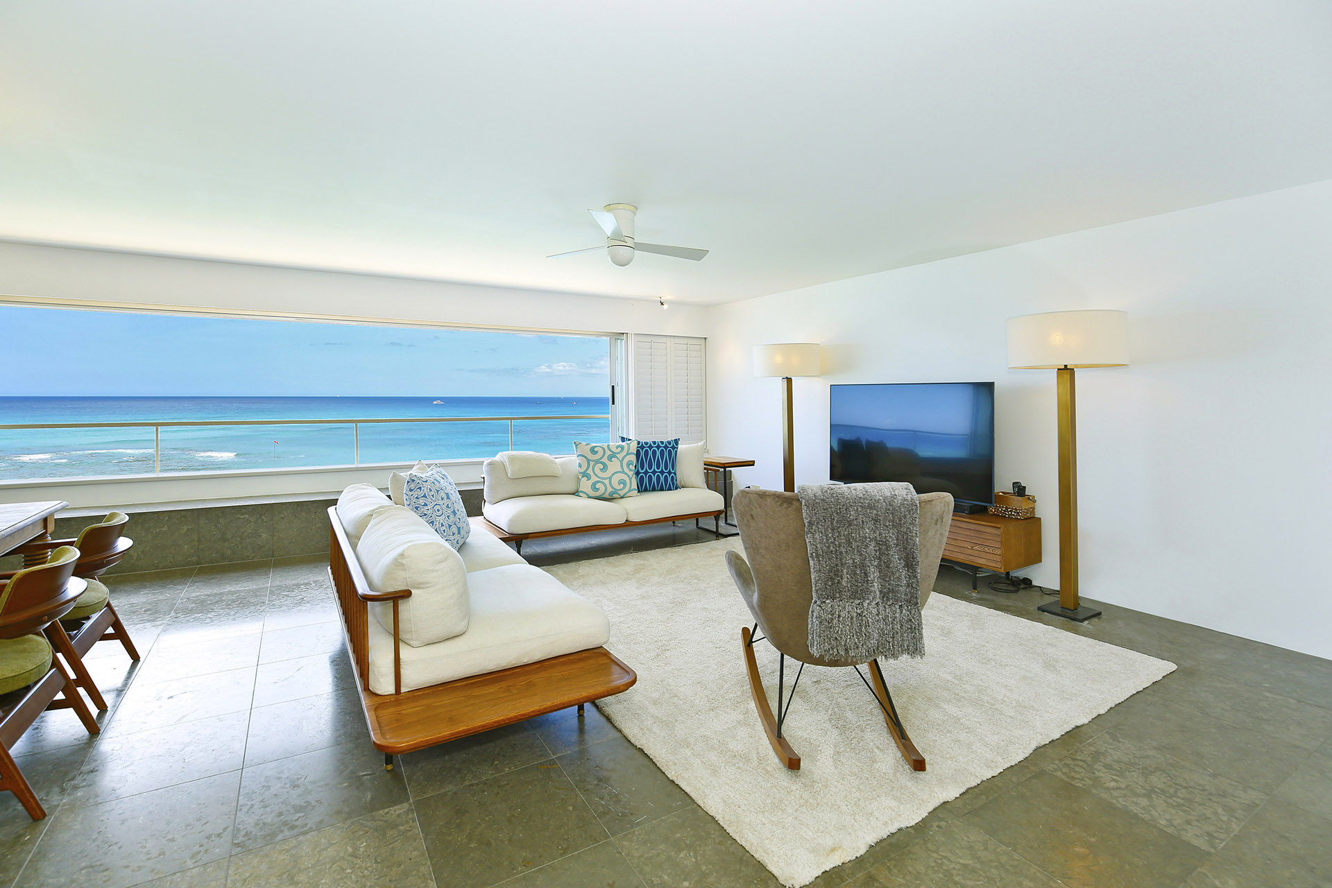 Colony Surf #604 - Luxury panoramic Oceanfront Views on Oahu's Gold ...