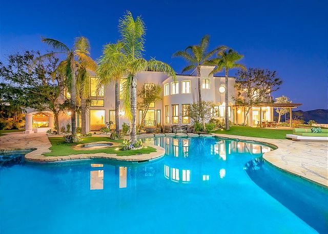 The Malibu Dream Resort Villa in Los Angeles - The Maimon Group