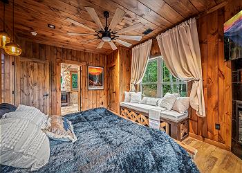 Alpine Summit Pool and Spa Cabin - Cabins - Sleeps 7-12 - Elk Springs ...