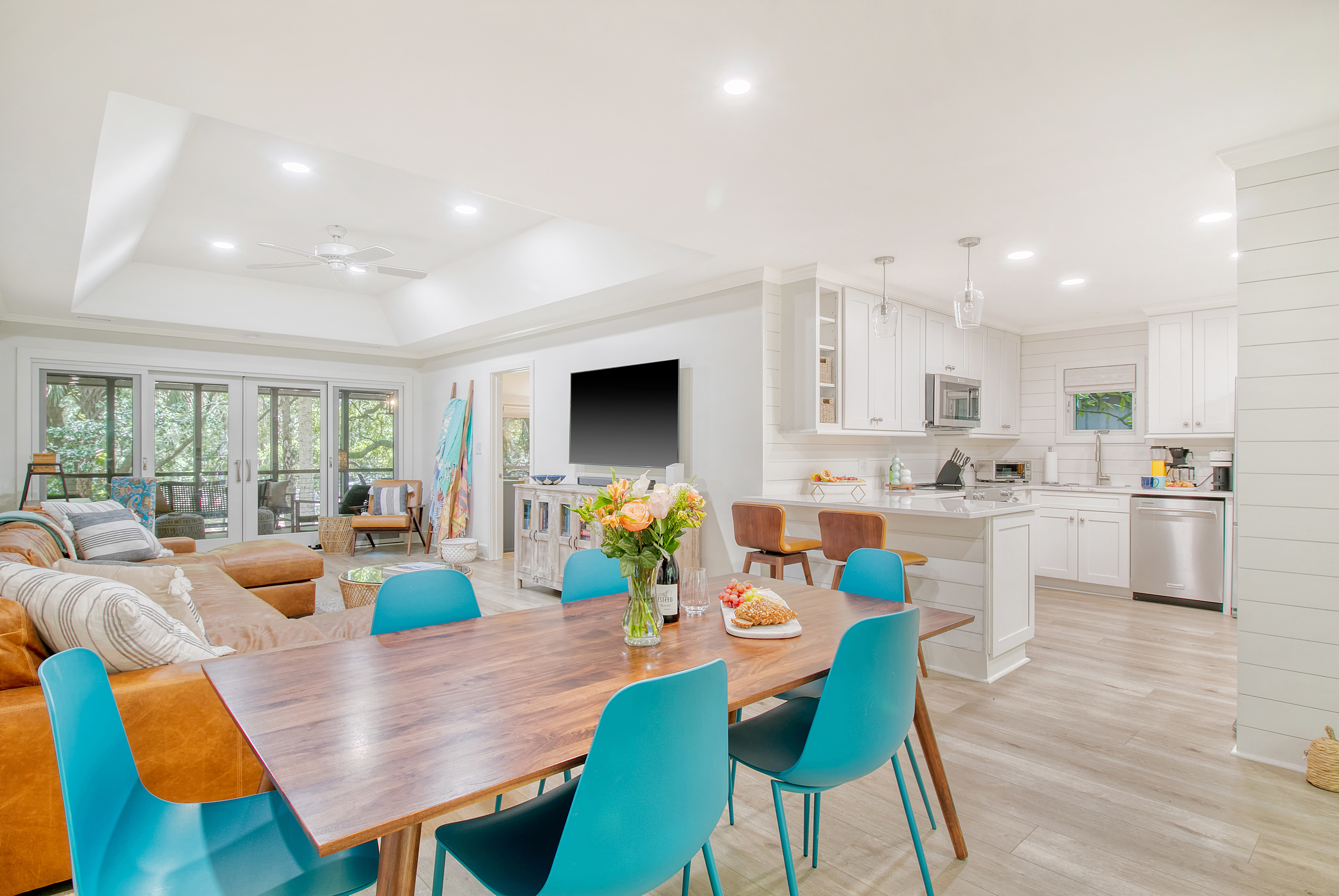 Charming Elevated Cottage And Easy Beach Access - Cozy Retreat - Kiawah Island, SC
