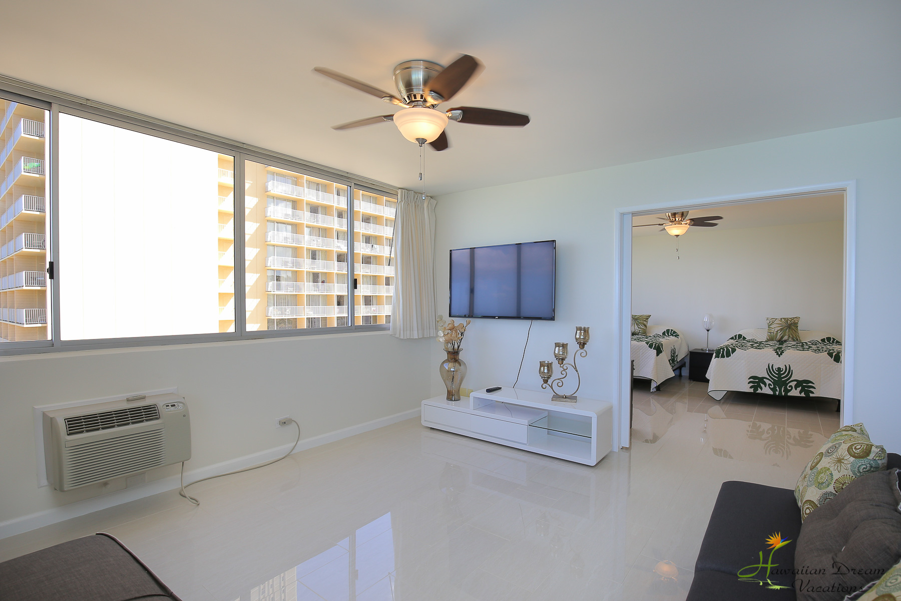 Foster Tower 1002 - (Min.30 Days) Panoramic Ocean view vacation rental!