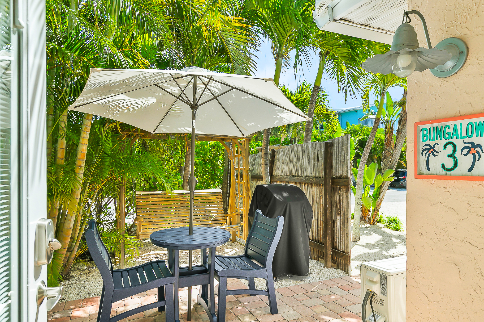 Anna Cabana Bungalow #3 - Anna Maria Island, FL