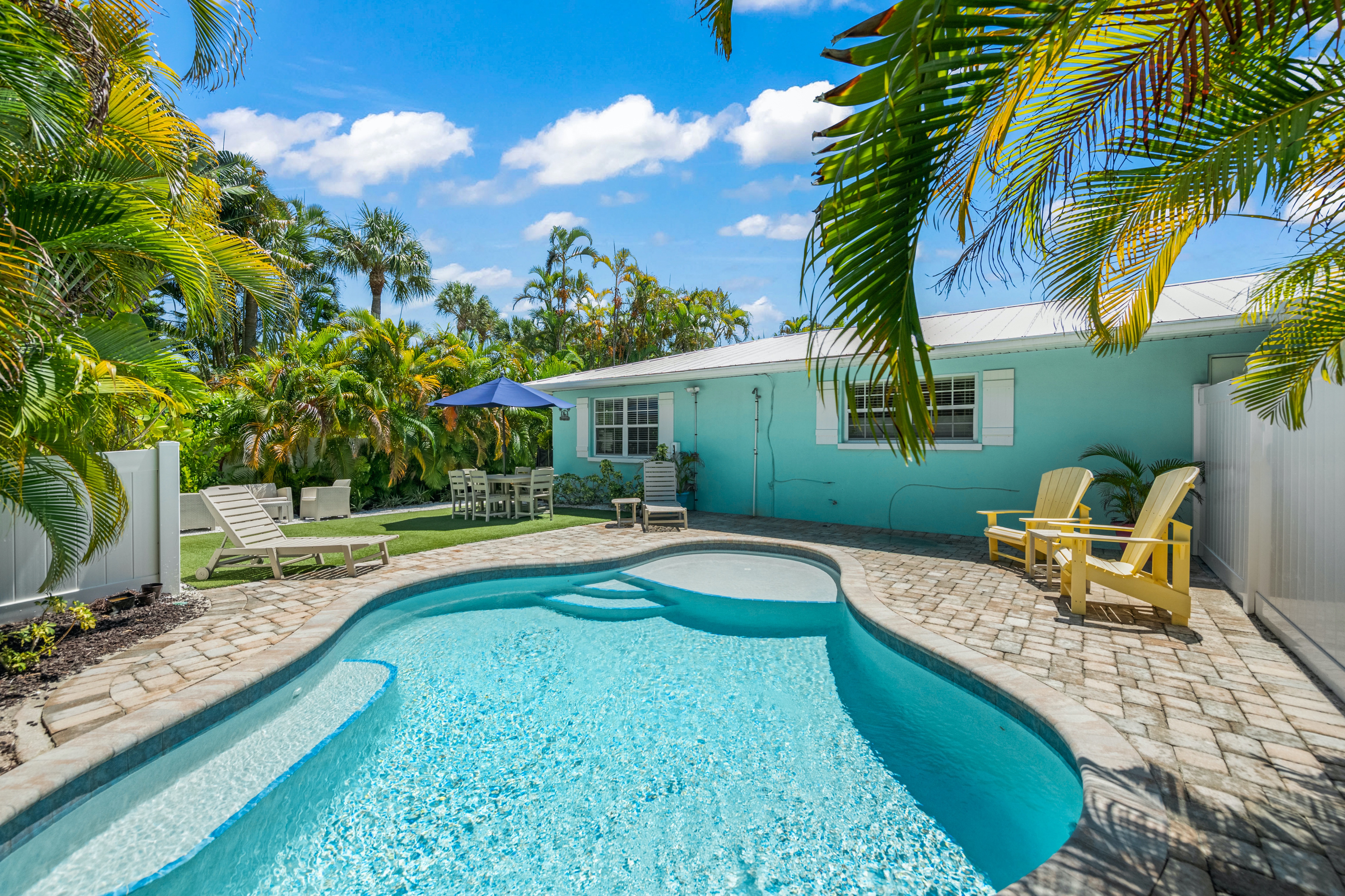 Escape To Serenity B - Anna Maria