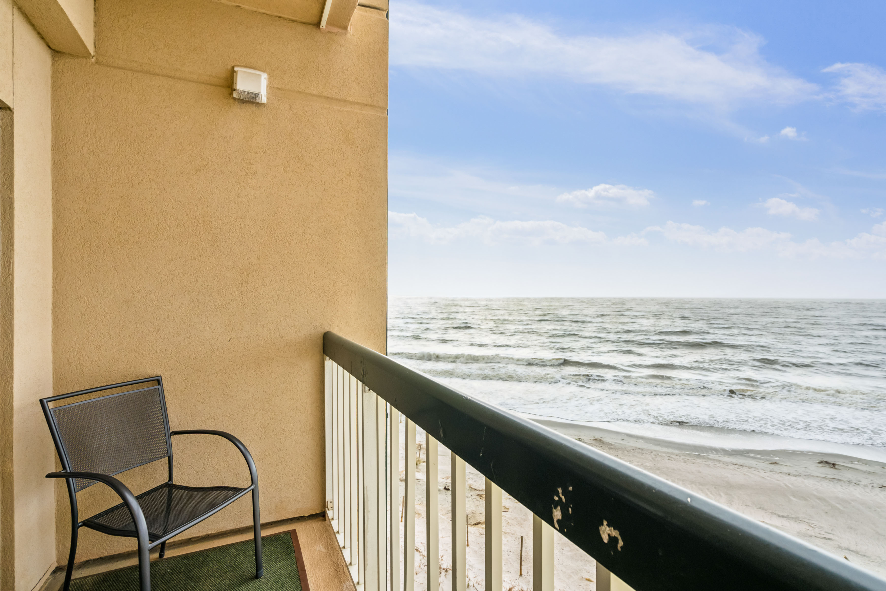 Wild Dunes Charleston Rentals | Browse Homes & Resorts