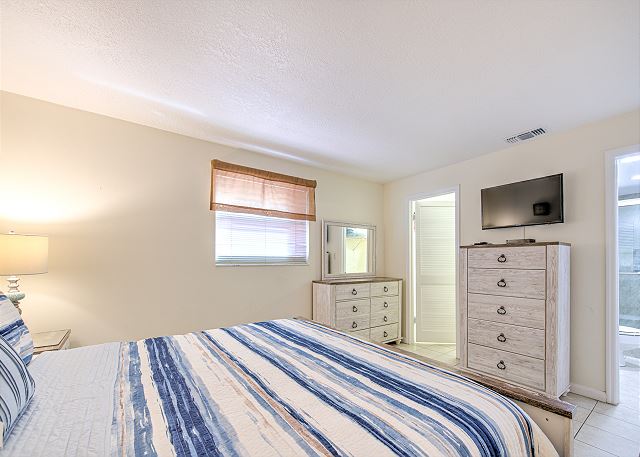 N. Redington Beach, FL United States - Ram Sea 201 | JCResorts