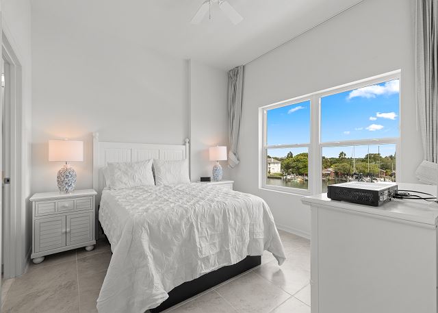 Saint Petersburg, FL United States - Madeira Bay 1307 | John's Pass Condos