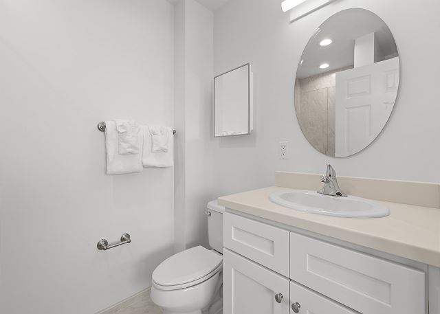 Saint Petersburg, FL United States - Madeira Bay 1307 | John's Pass Condos