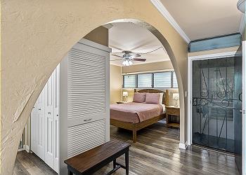 Kalani Kai#104 1st Floor, Remodeled Unit in Heart of Kona Town! Best ...