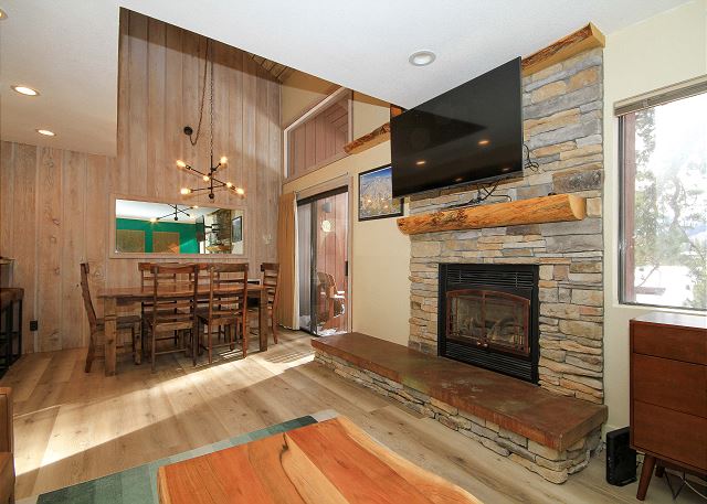 Ski & Racquet Club #86 | Mammoth Mountain Reservations