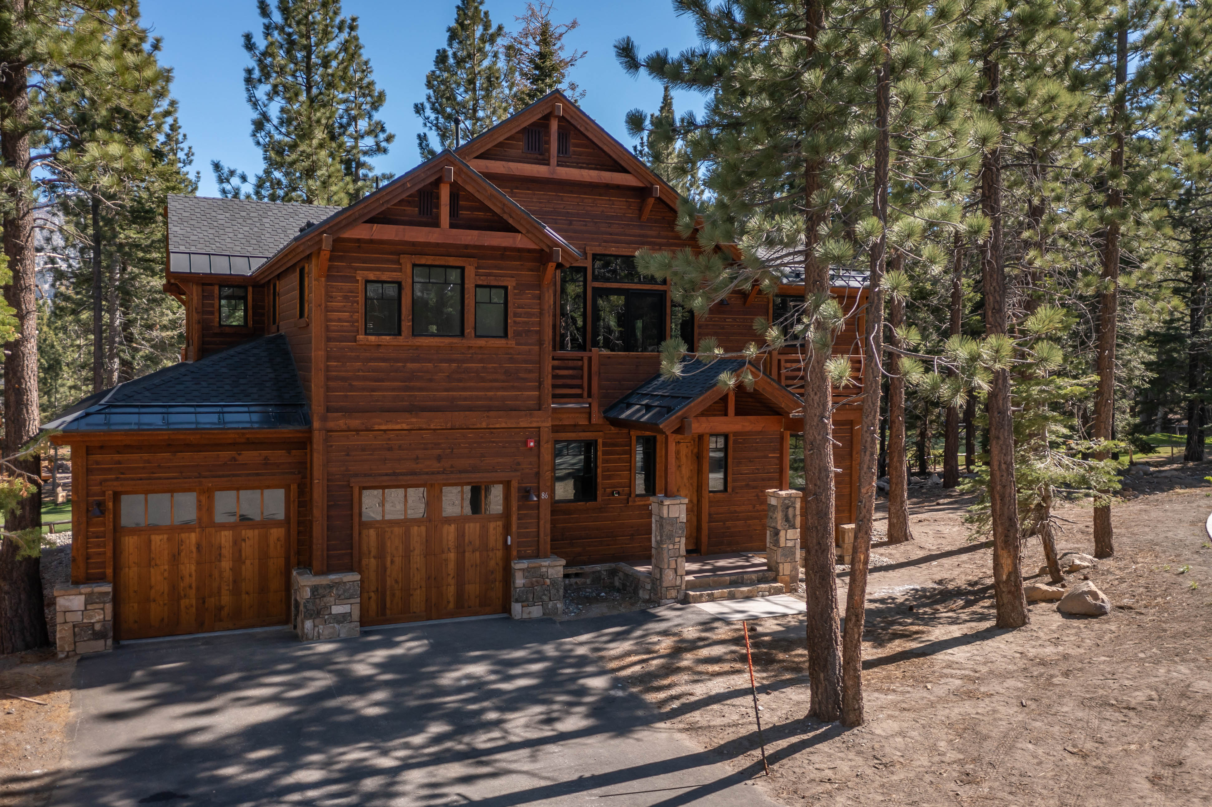 Luxury Home With Two Hot Tubs And Golf Course Access - Exquisite Retreat - Mammoth Lakes, CA
