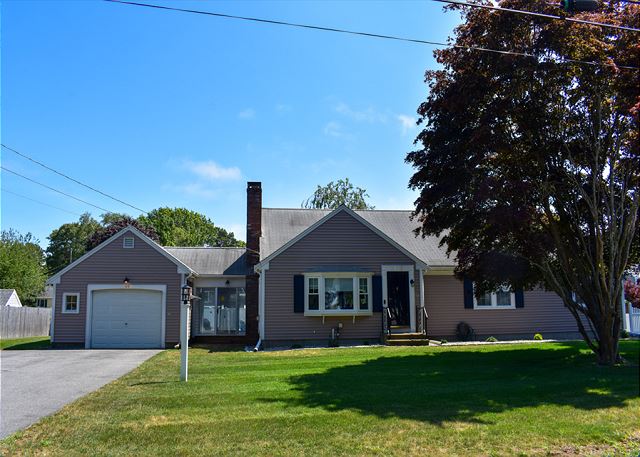 Quartermaster Row 109 | Martha Murray Vacation Rentals