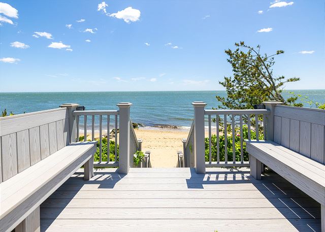6 Union Wharf Rd | 7BR Rental in Dennis | Martha Murray Vacation Rentals