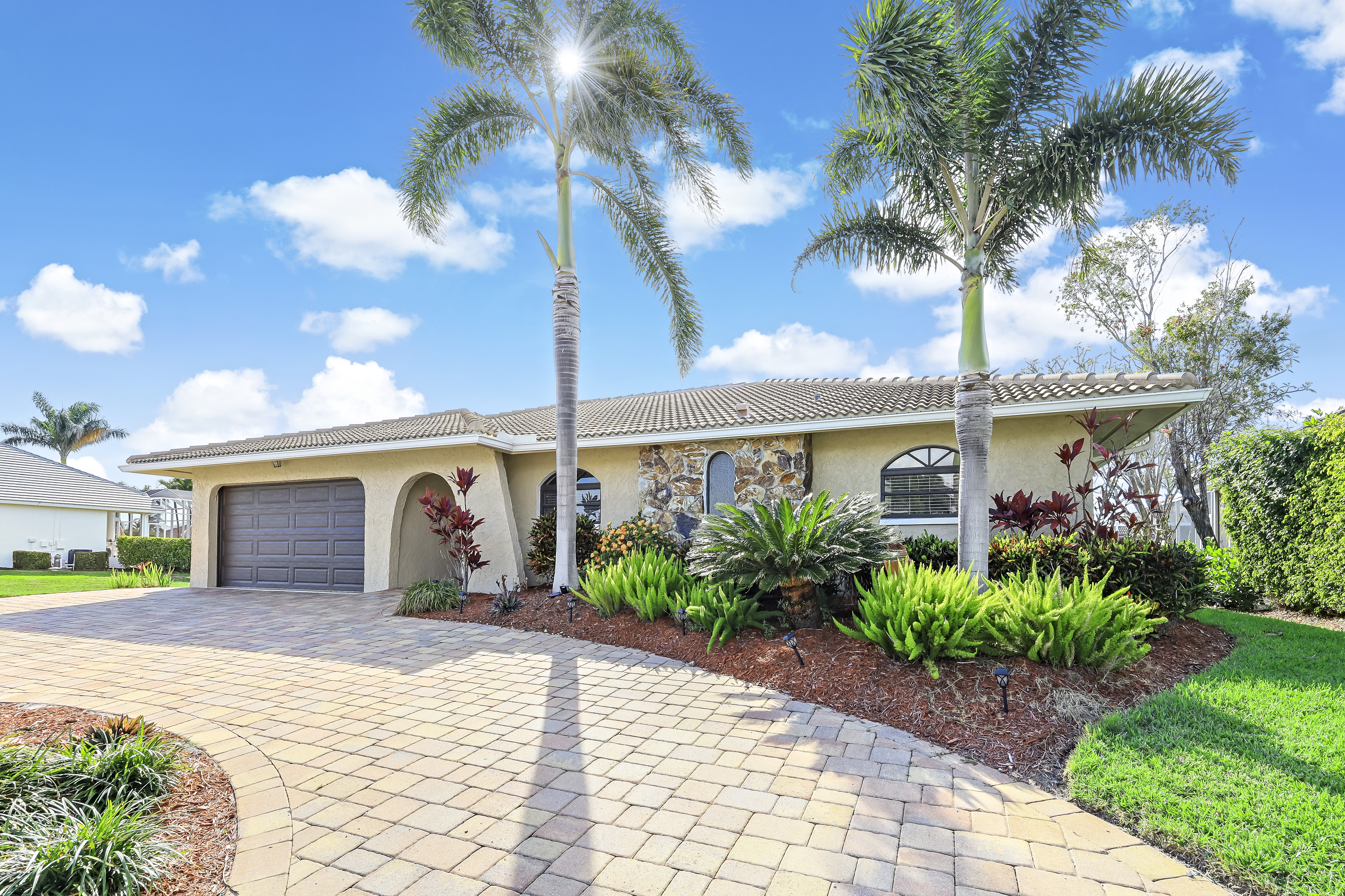 152 Leeward Court - Marco Island, FL