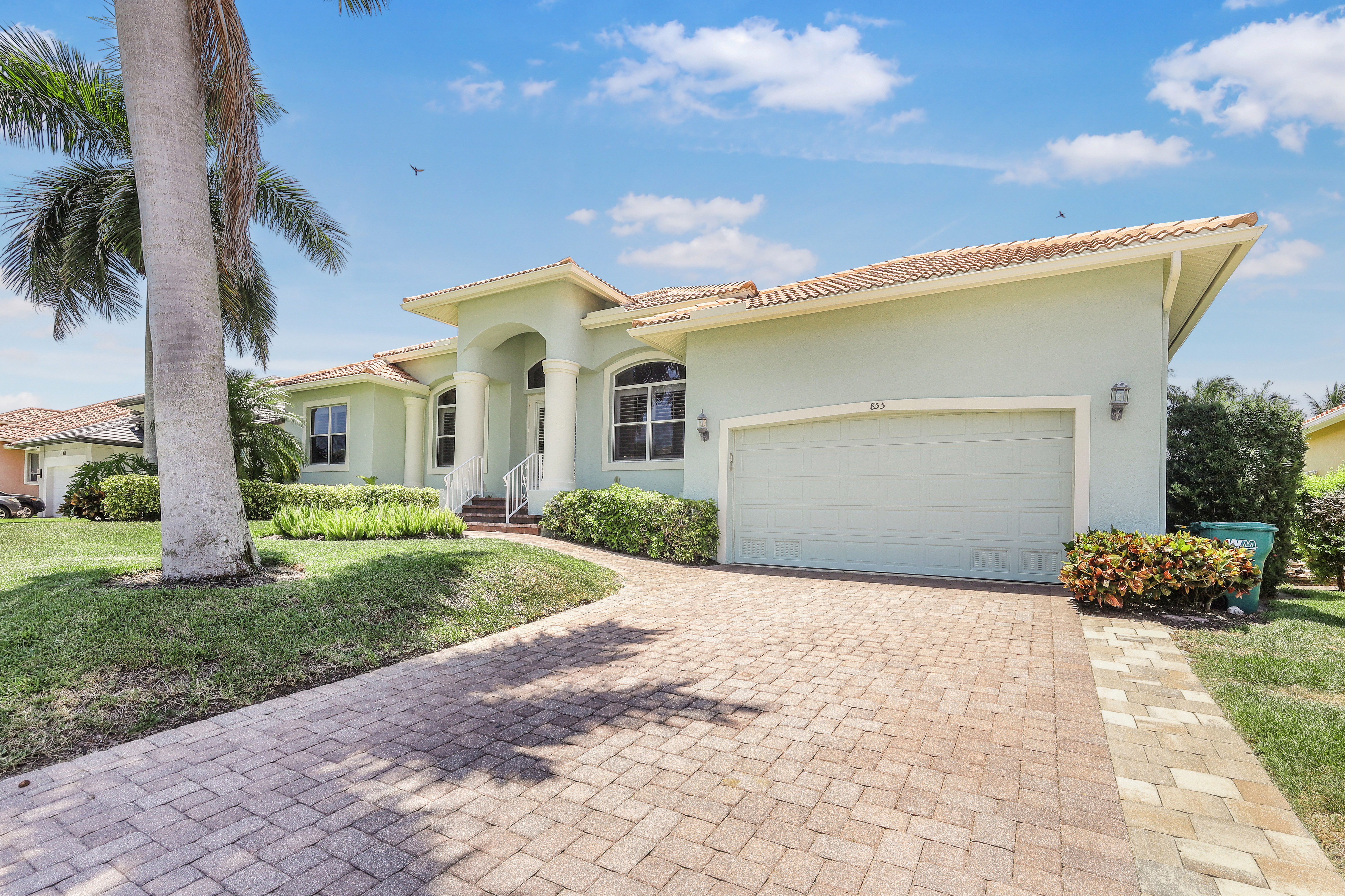 Stunning Water Views And Heated Pool - Stylish Coastal Haven - Marco Island, FL
