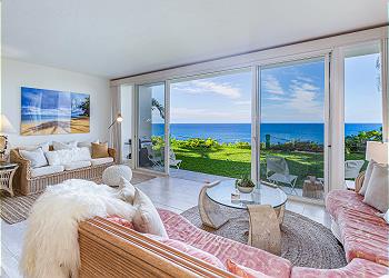 Boutique Ocean Bluff Condo