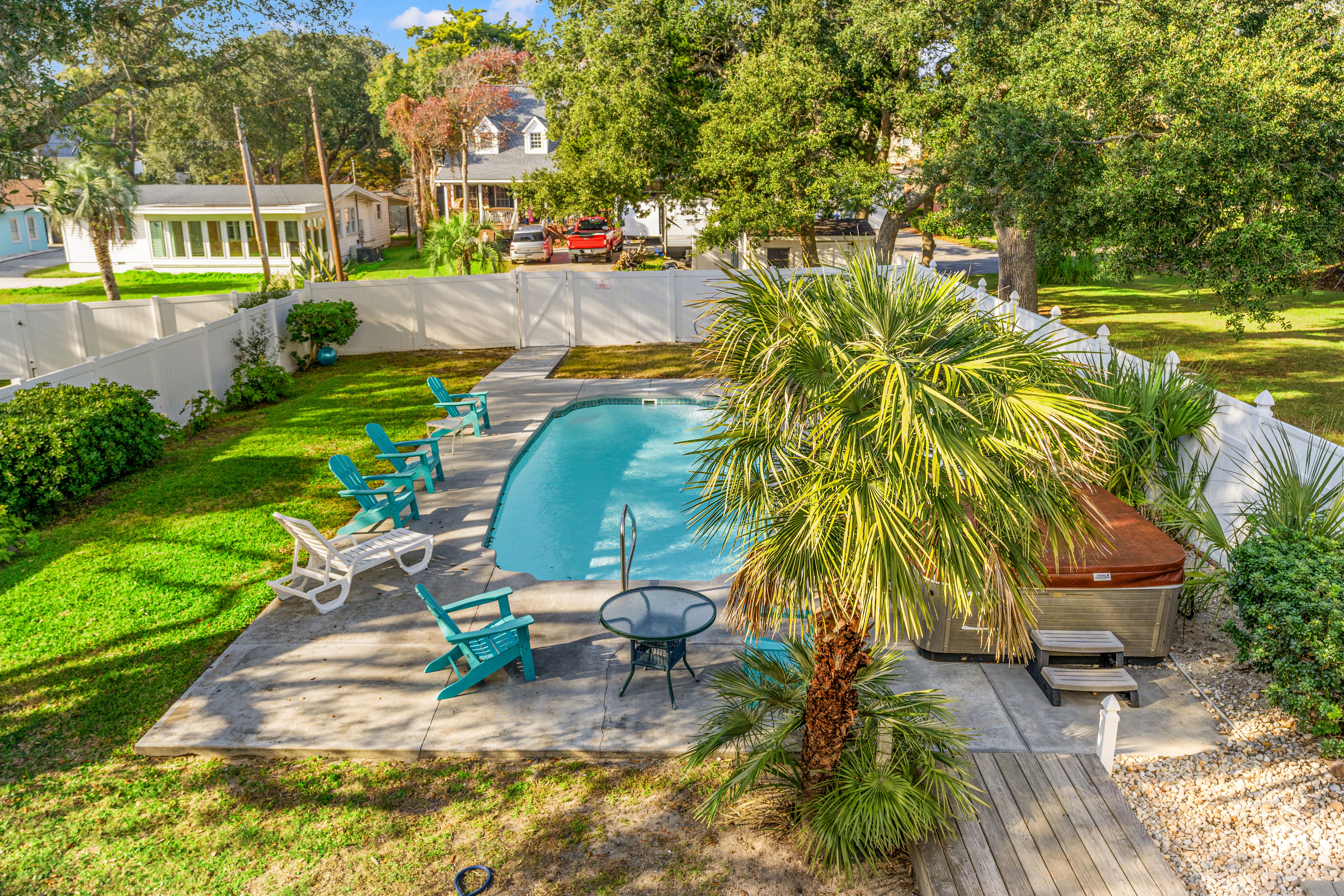 Private Salt Water Pool And Hot Tub - Stunning Beach House Retreat - South Carolina