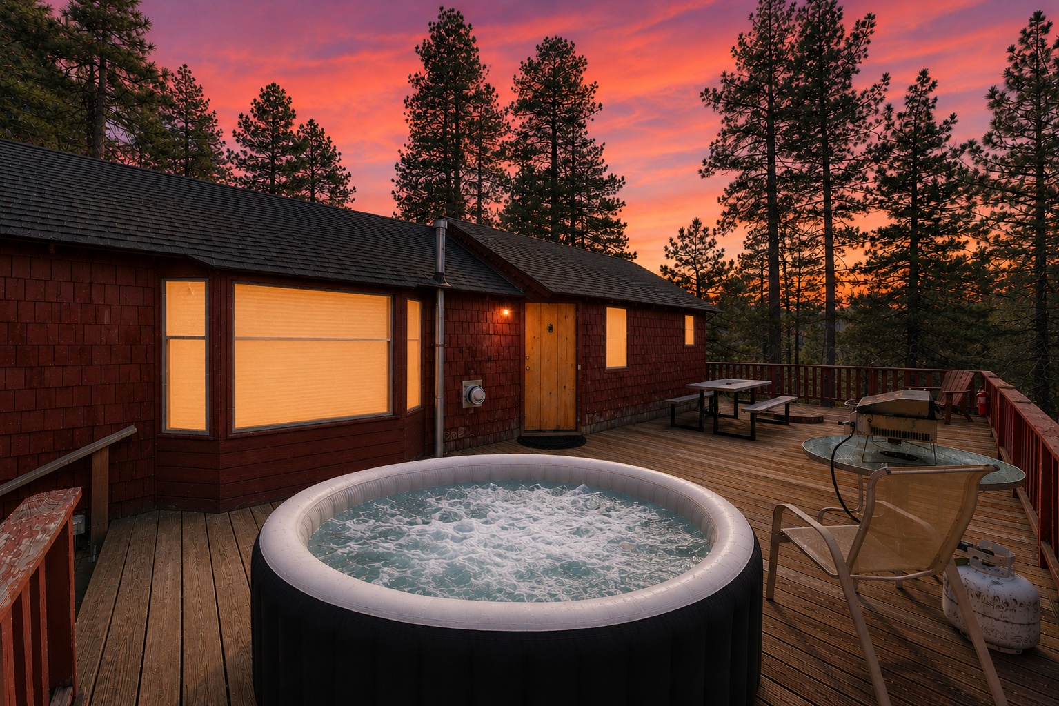 Enchanting Cabin With Deck And Fireplace Retreat - Cozy Quaint - Idyllwild-Pine Cove, CA