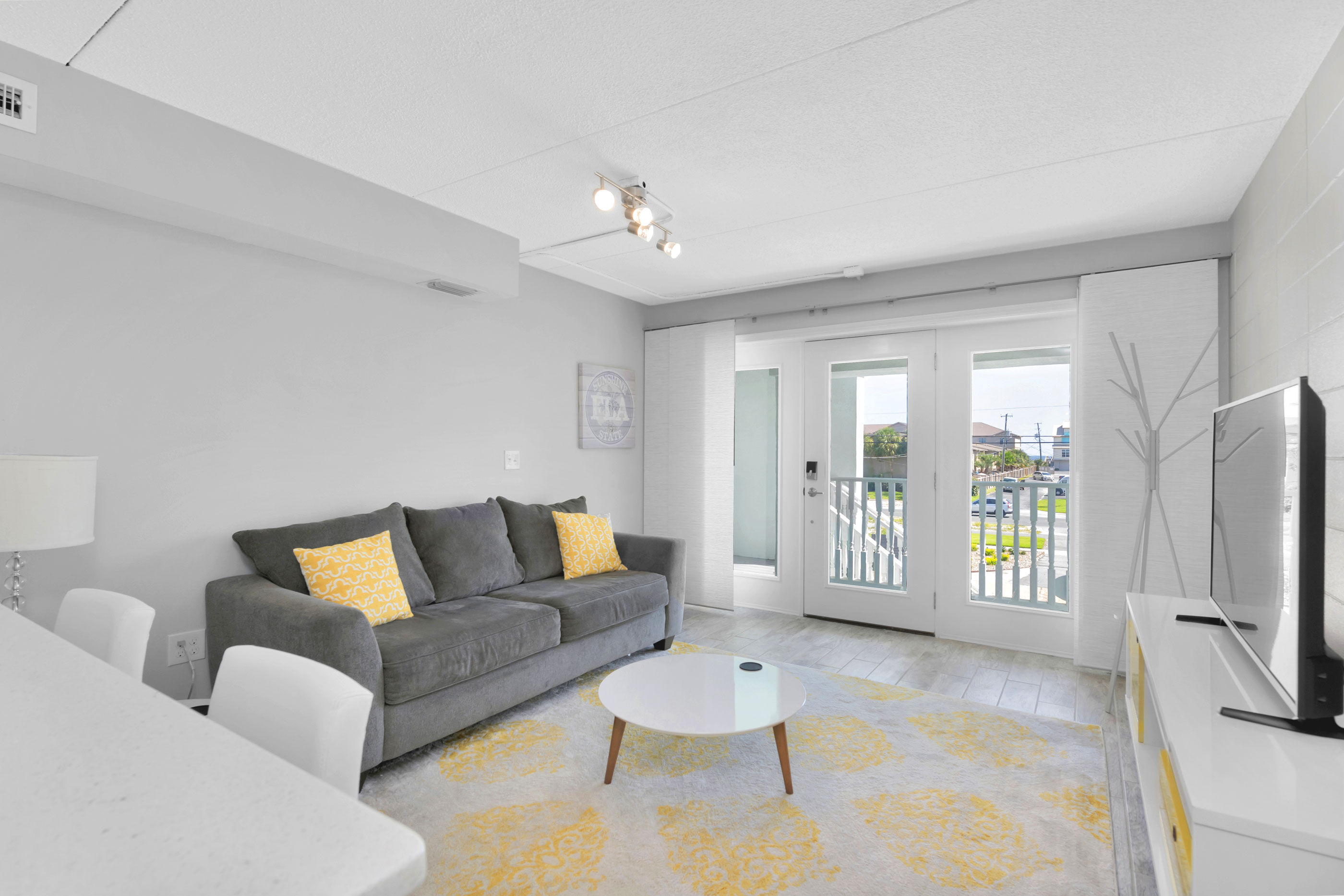 Sun Cottage 8438 | Paradise Beach Homes