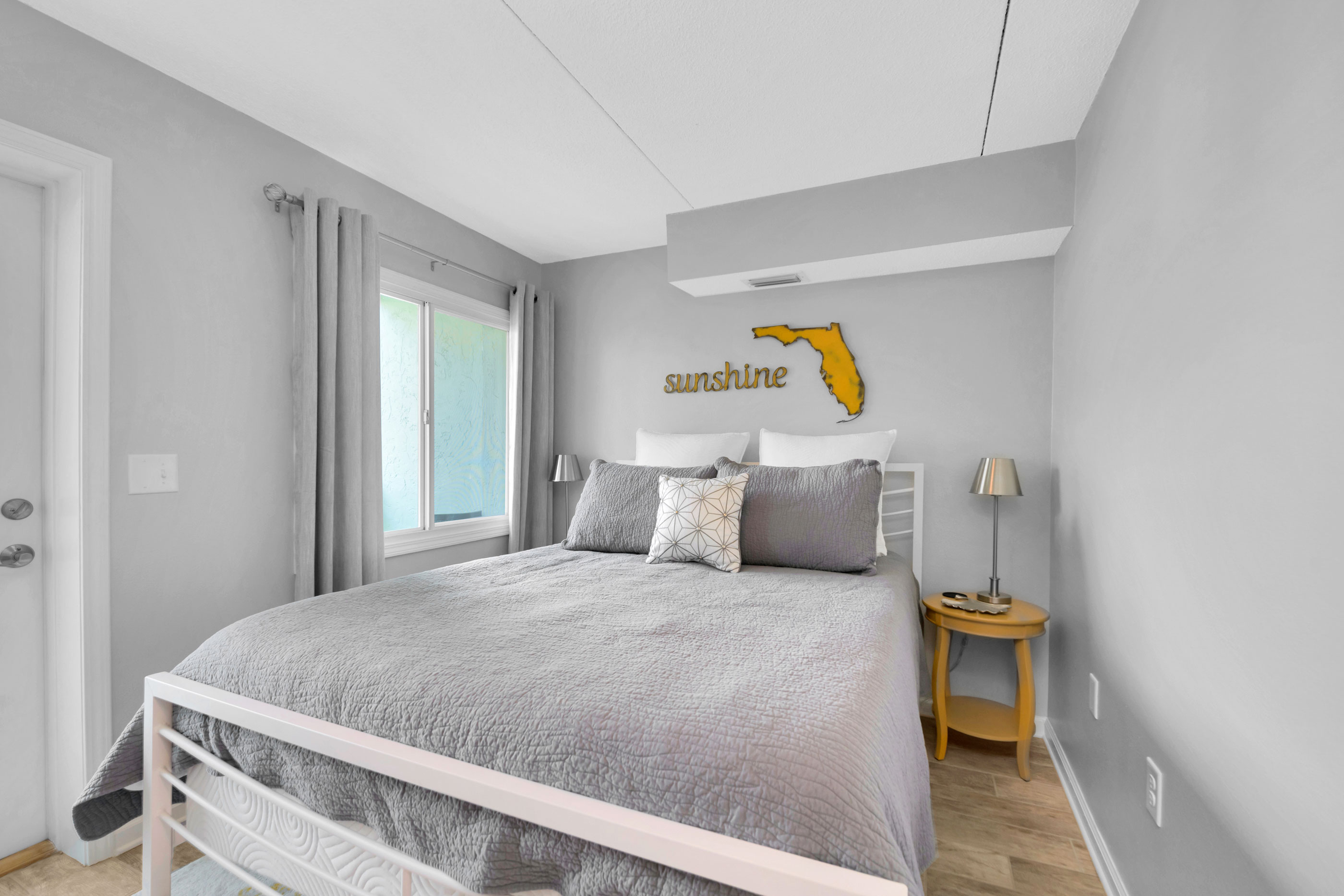 Sun Cottage 8438 | Paradise Beach Homes