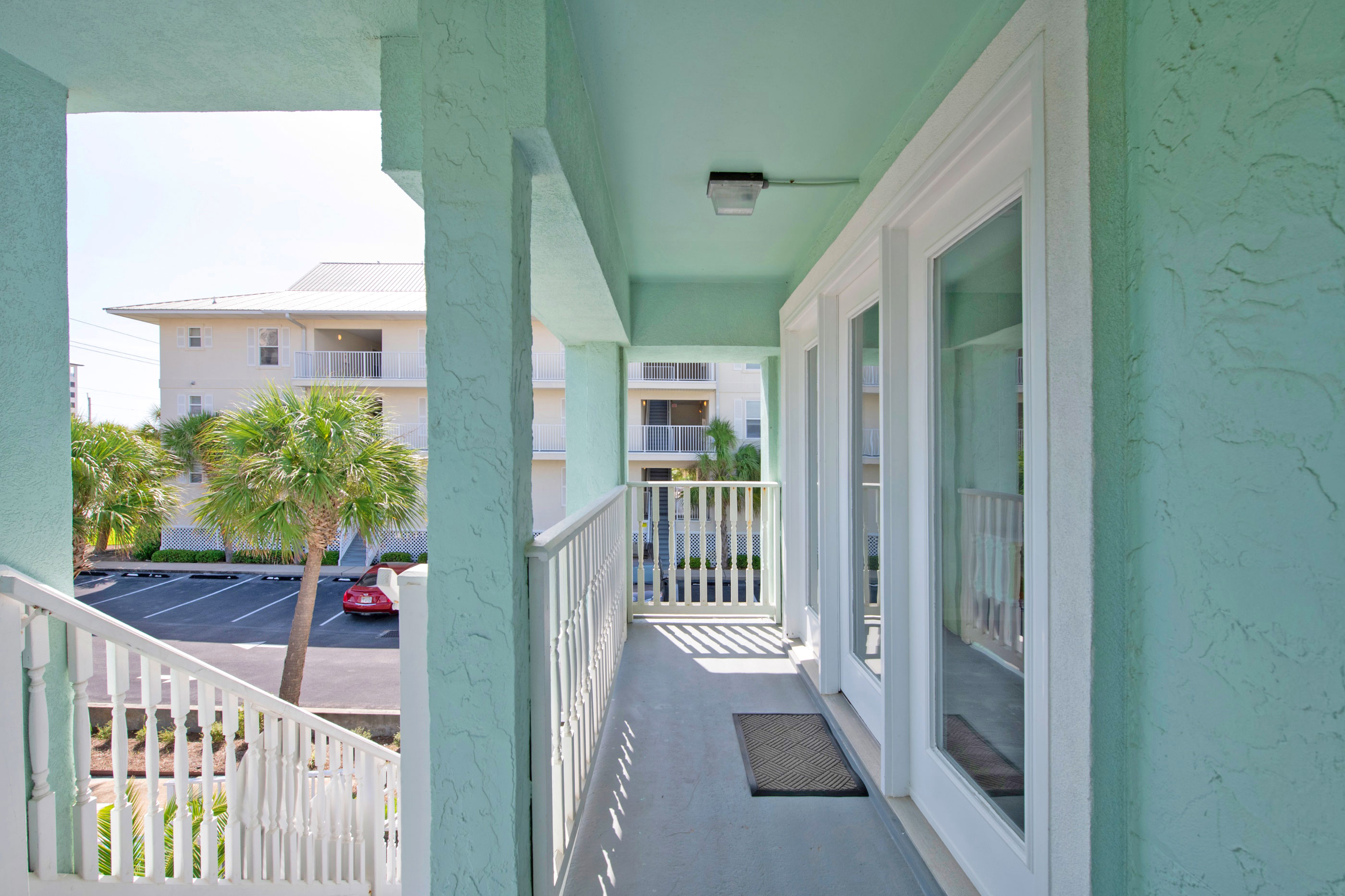 Sun Cottage 8438 | Paradise Beach Homes