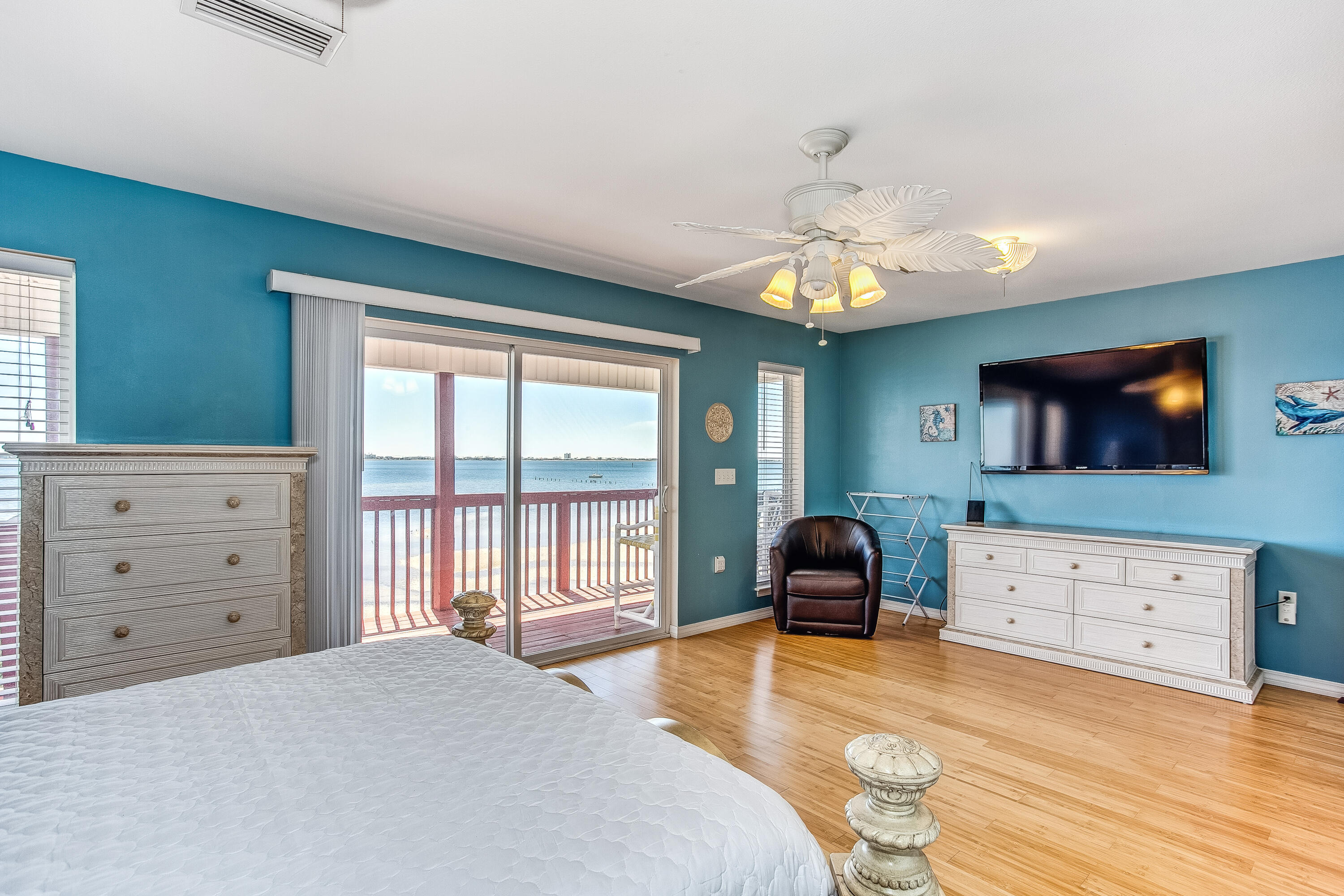 Navarre Parkway 8407 - Journey To The Sound | Paradise Beach Homes