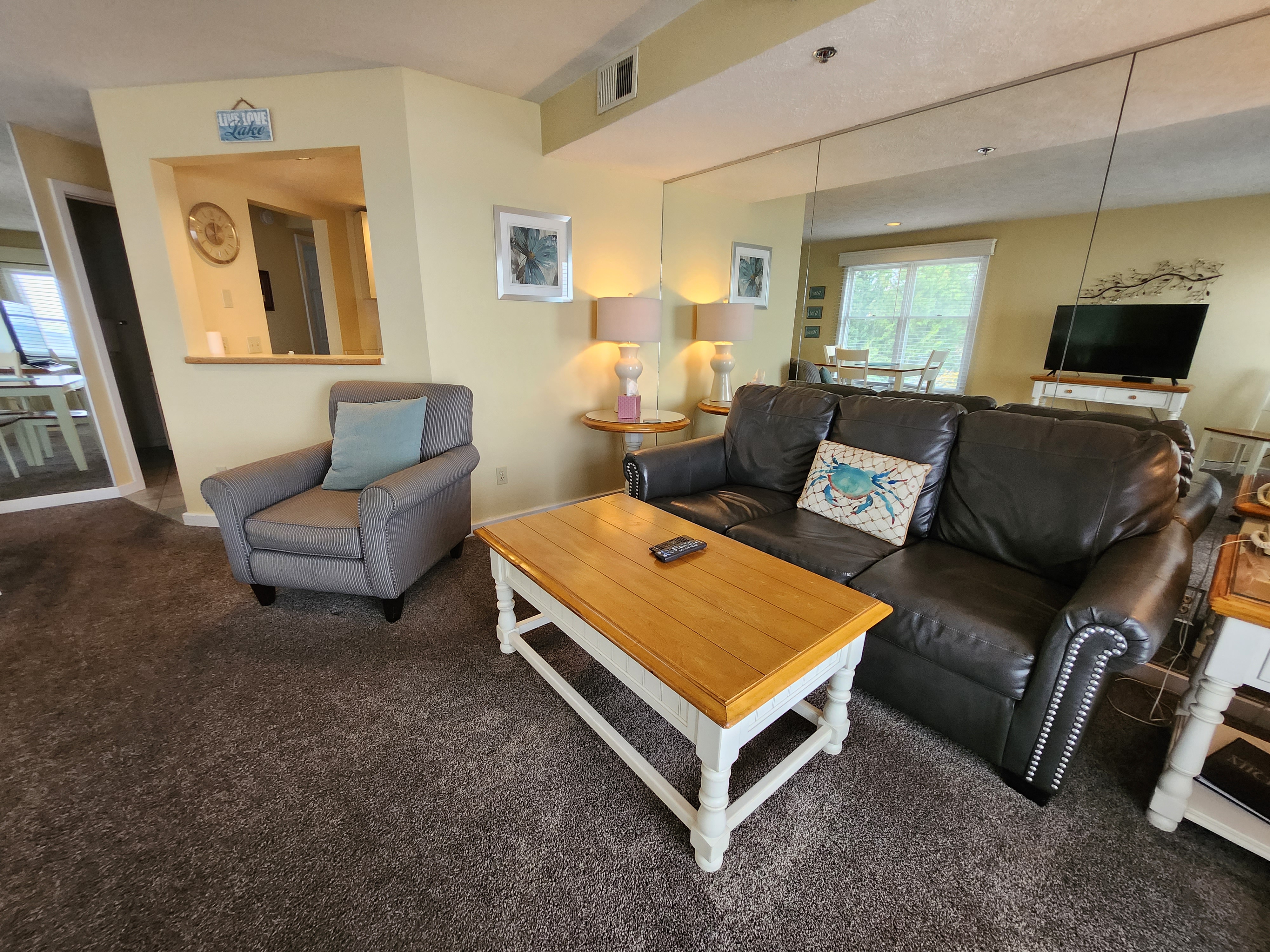 Stunning Beach Views And Heated Outdoor Pool - Gorgeous Coastal Escape - Michigan