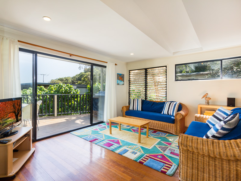 Straddie Beach House 3 | Ray White North Stradbroke Island