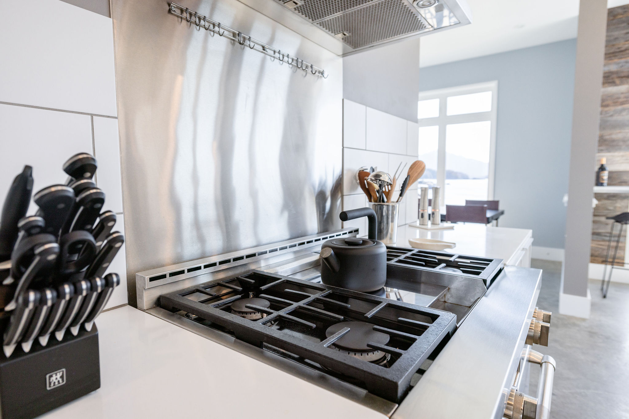 757 Alice Loop | Sitka Travel