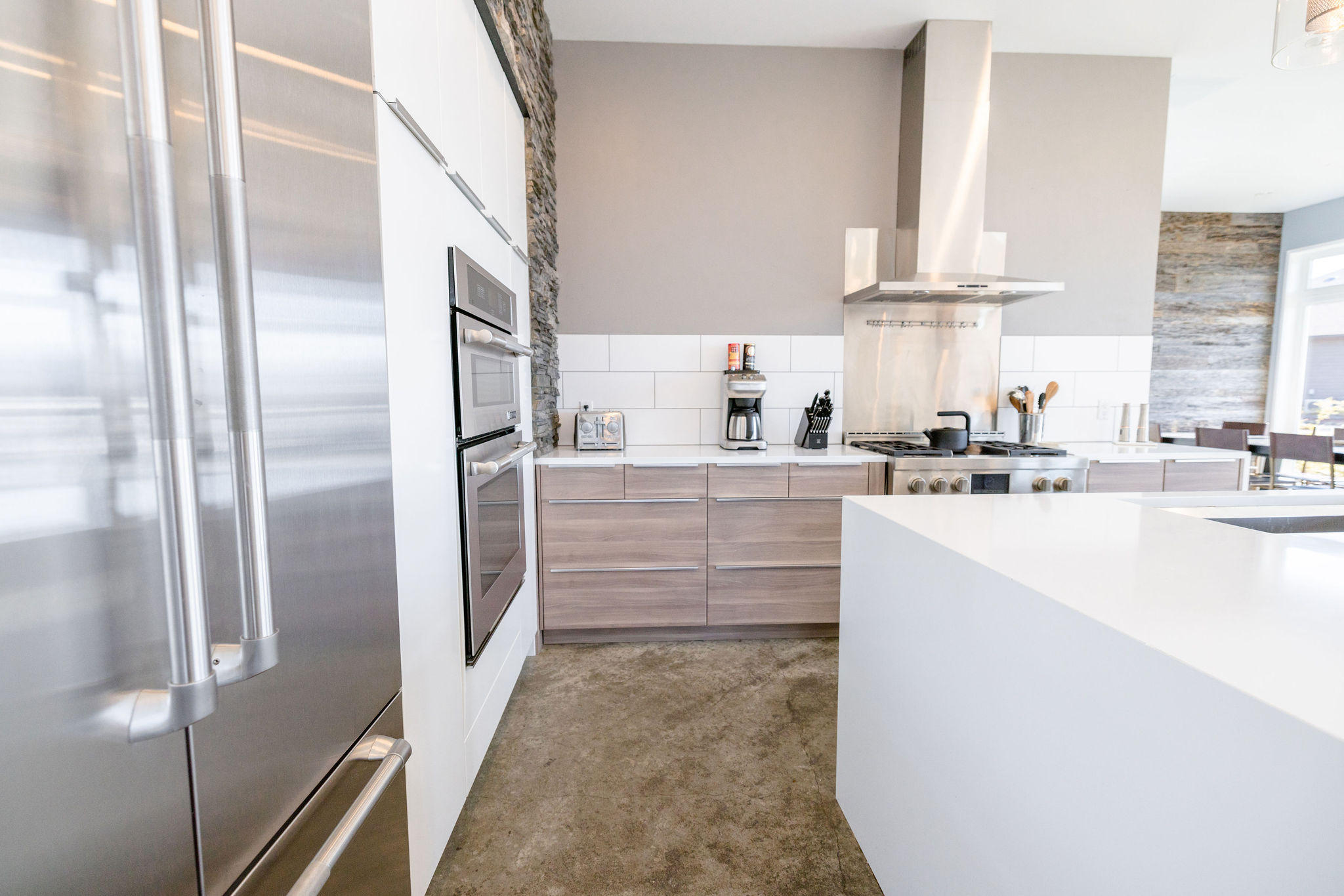 757 Alice Loop | Sitka Travel