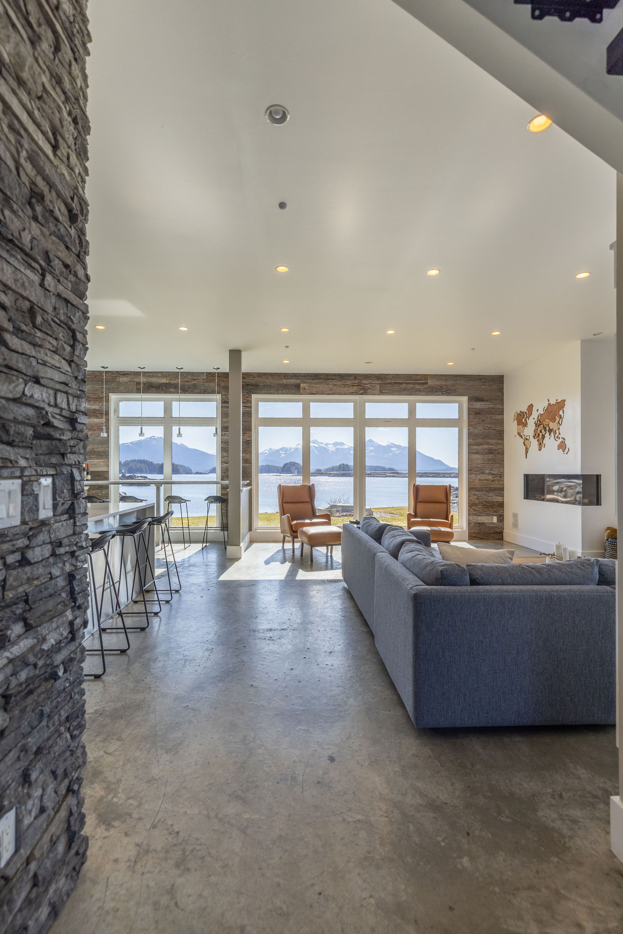 757 Alice Loop | Sitka Travel