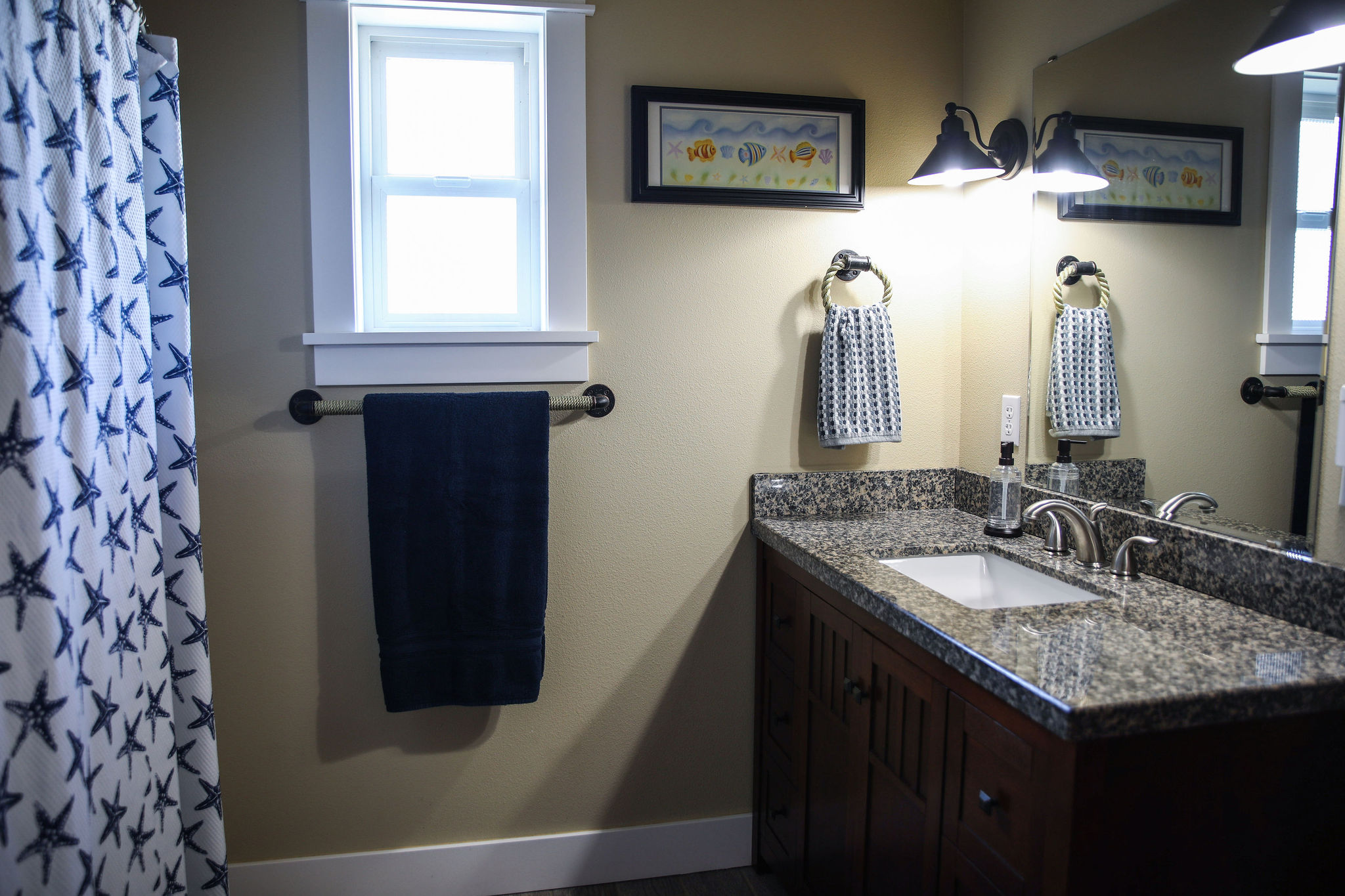 753 Alice Loop - Mariners Rest | Sitka Travel