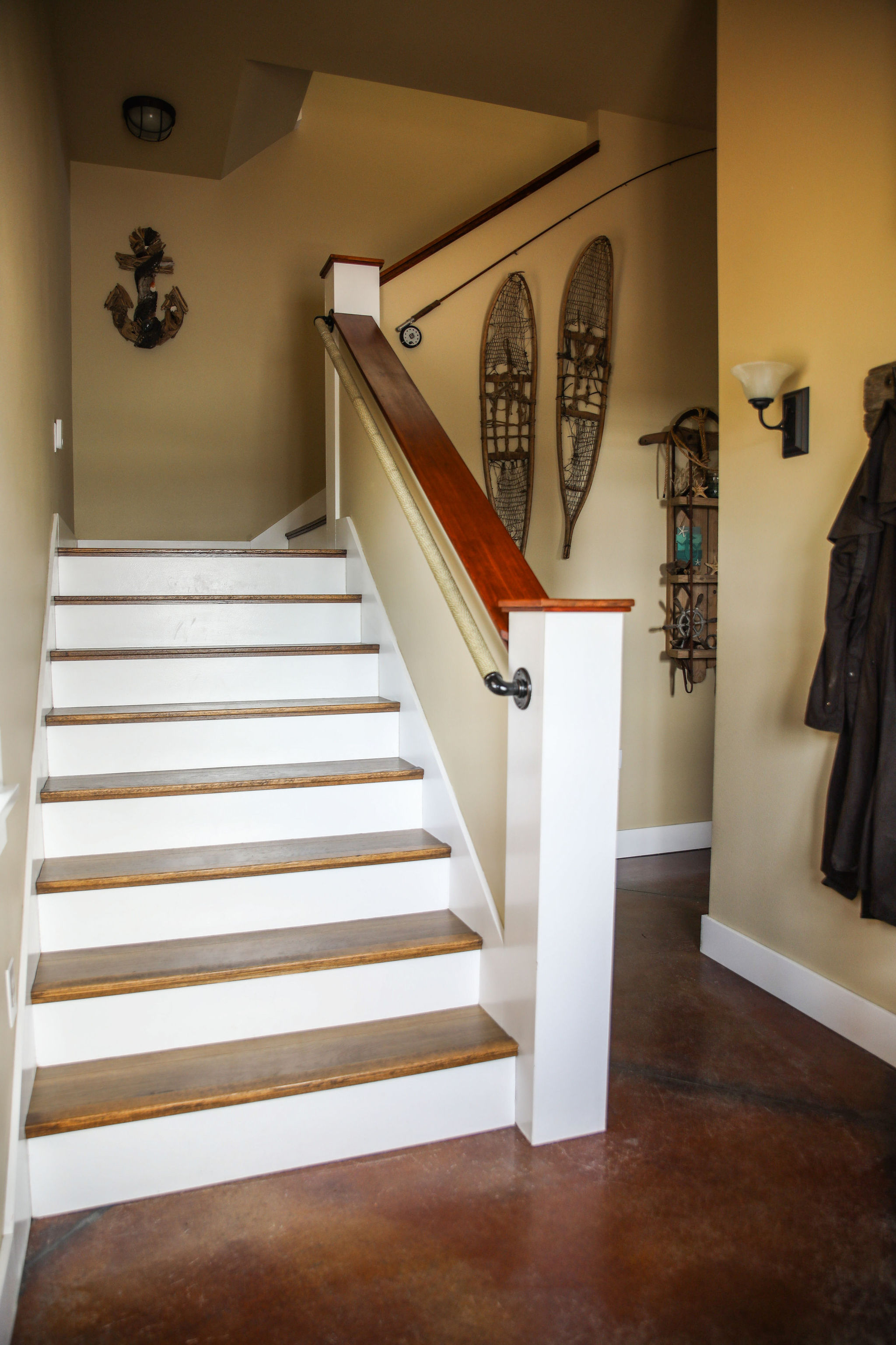 753 Alice Loop - Mariners Rest | Sitka Travel