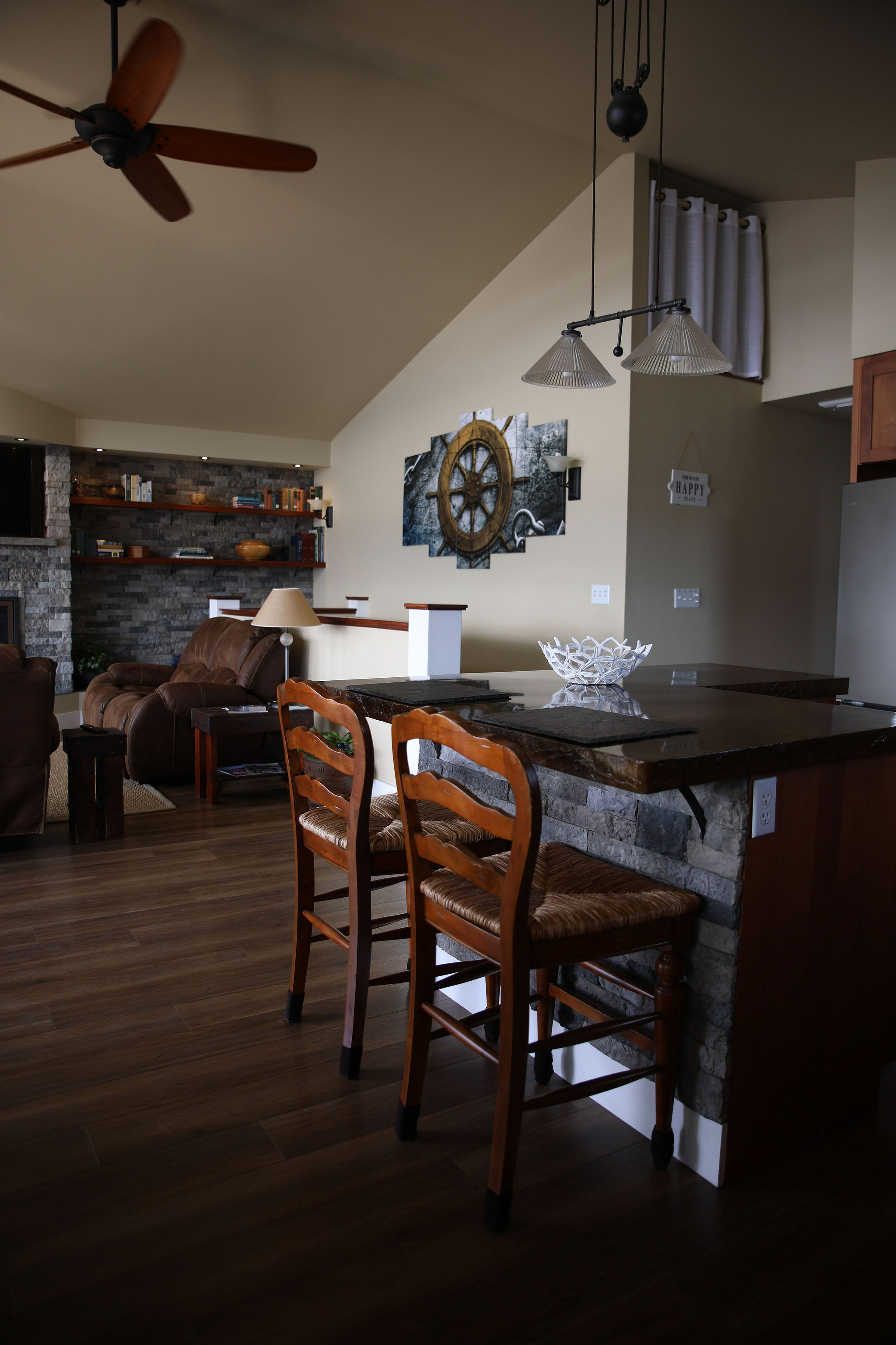 753 Alice Loop - Mariners Rest | Sitka Travel