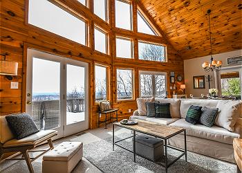 Deep Creek Lake Pet Friendly Rentals | Taylor-Made Deep Creek Vacations ...