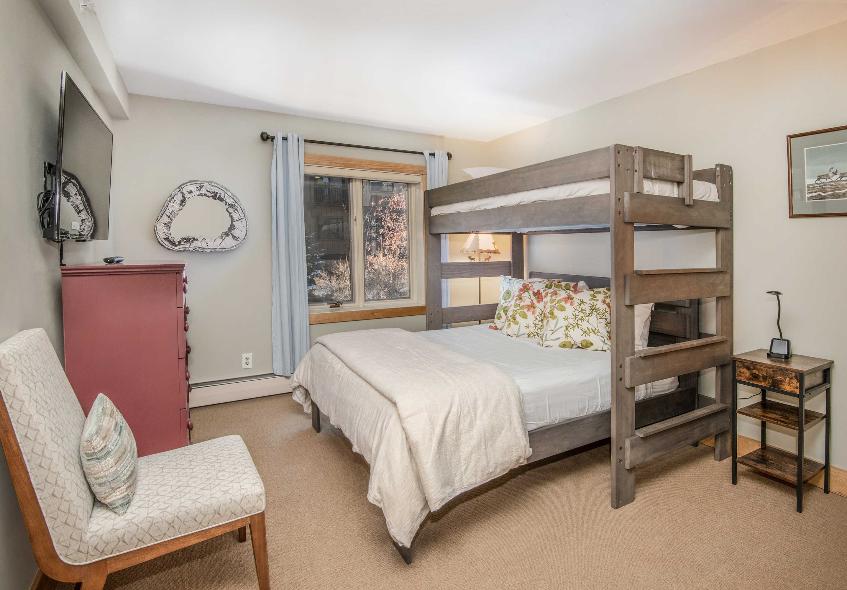 Westwind 208b Hotel Room In Lionshead Village - Vail, CO