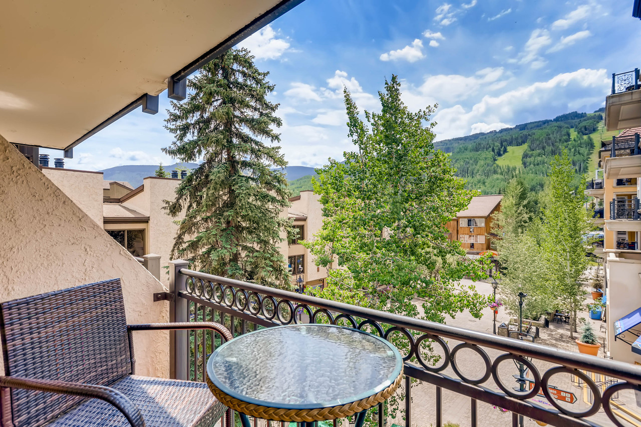 Mountain Views And Cozy Balcony - Inviting Studio Sanctuary - Vail, CO